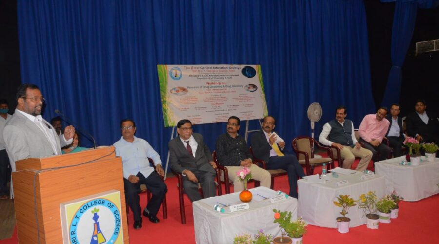 Shri R.L.T. College of Science, Akola